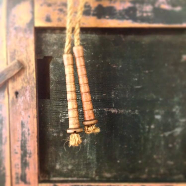 Bobbin Handled Skipping Ropes – HensTeethTrading